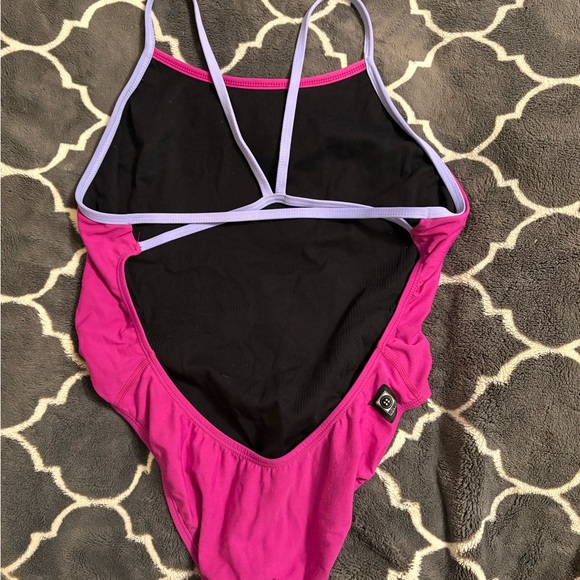 Jolyn Clothing | Swim | Jolyn Perry One Piece Size 36 | Poshmark